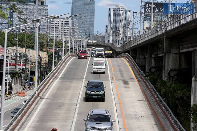 Traffic along EDSA-Kamuning area