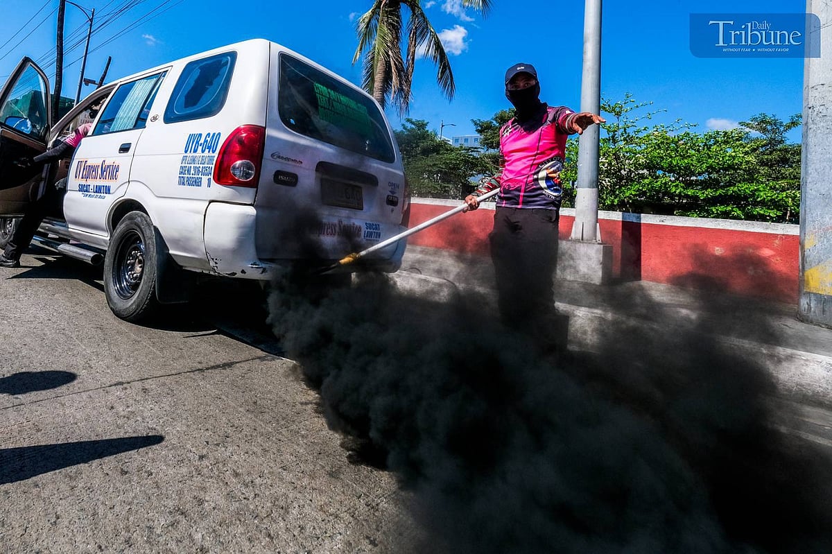 Smoke-belching PUV caught