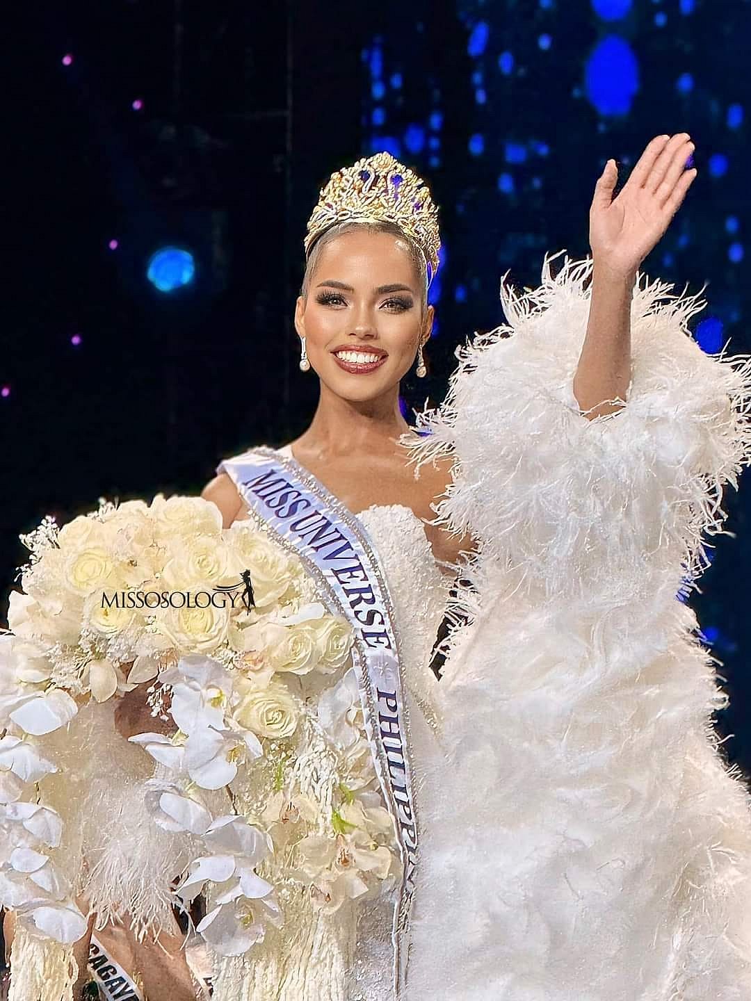 Chelsea Anne Manalo, may hinhin na tangi at dakilang ganda