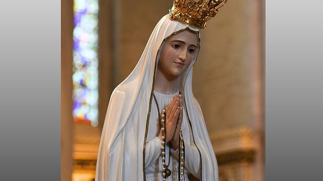 Marikina’s Marian image pontifically crowned