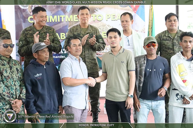 Basilan town mayor, former vice mayor settle rido