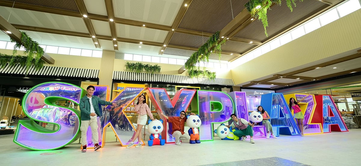 SM City Caloocan, your big-city mall is now open