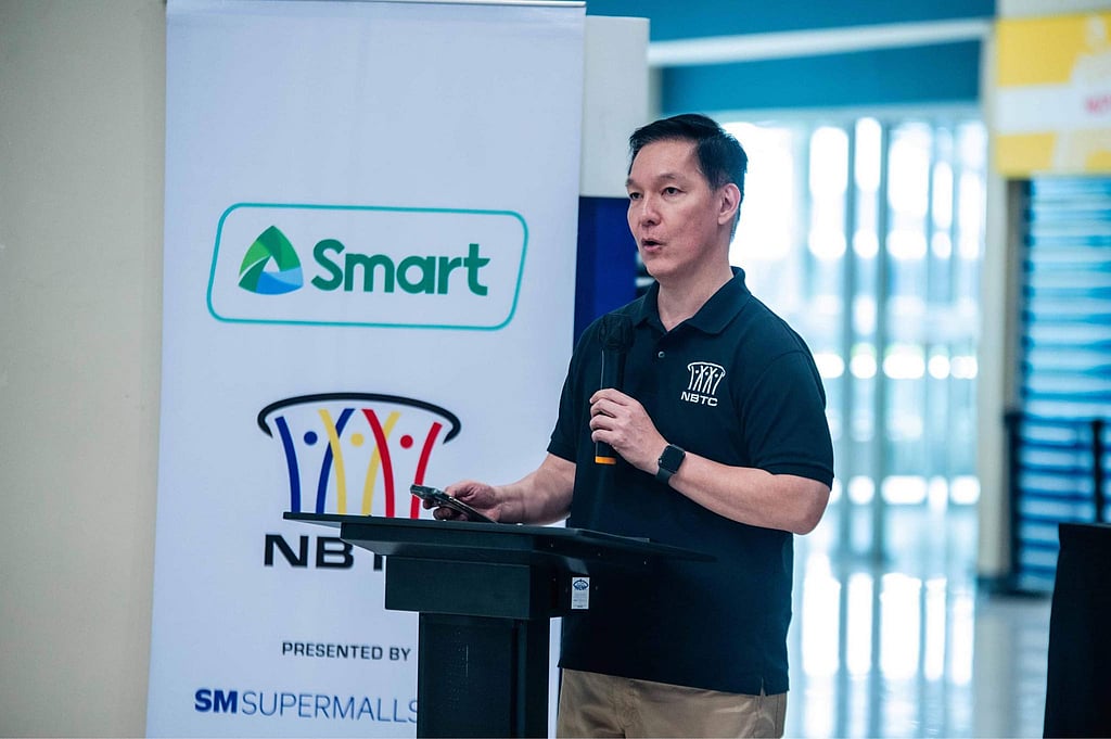 ‘COACH E’: Altamirano helps cagers grow from boys to men