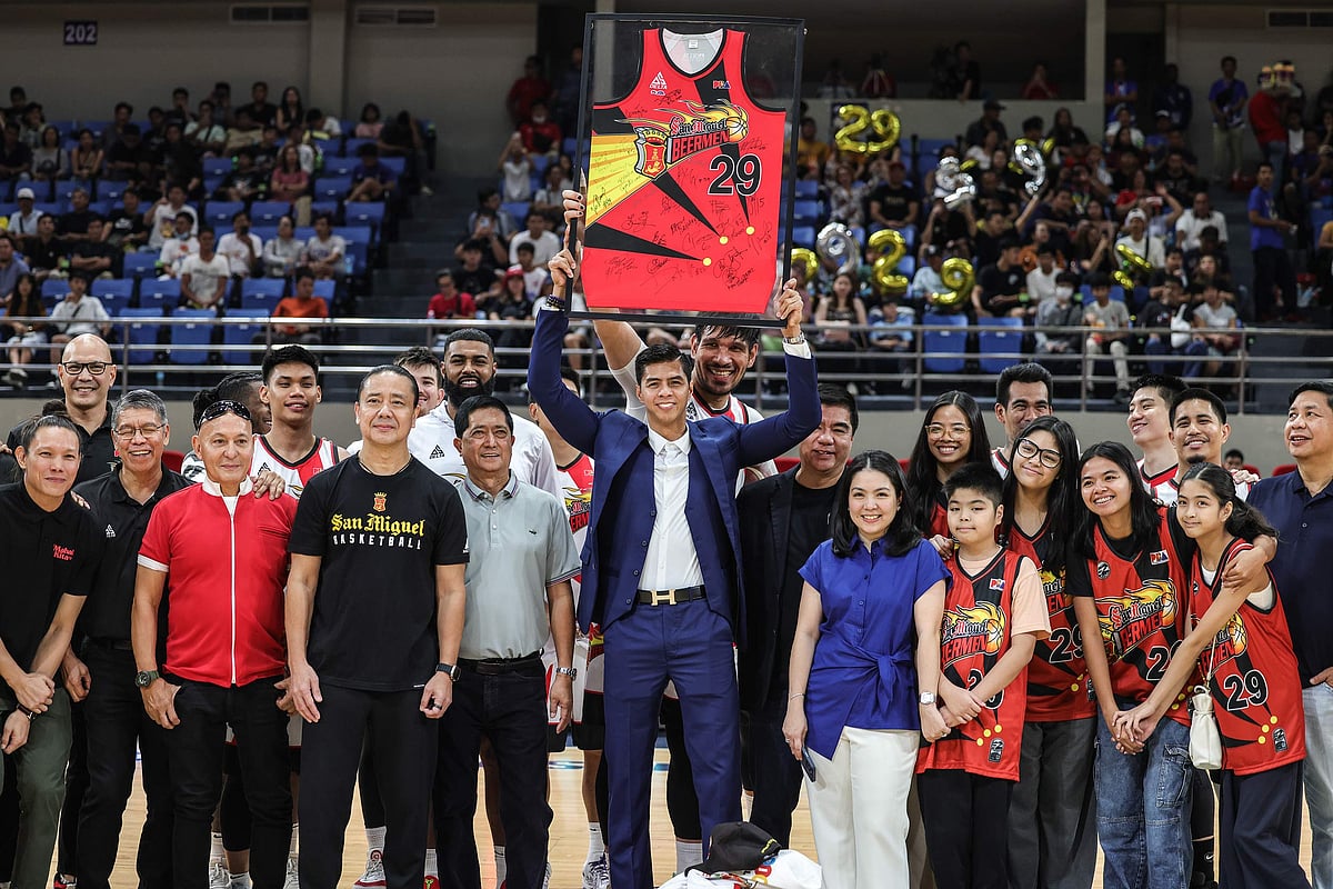 Tears, cheers for Arwind