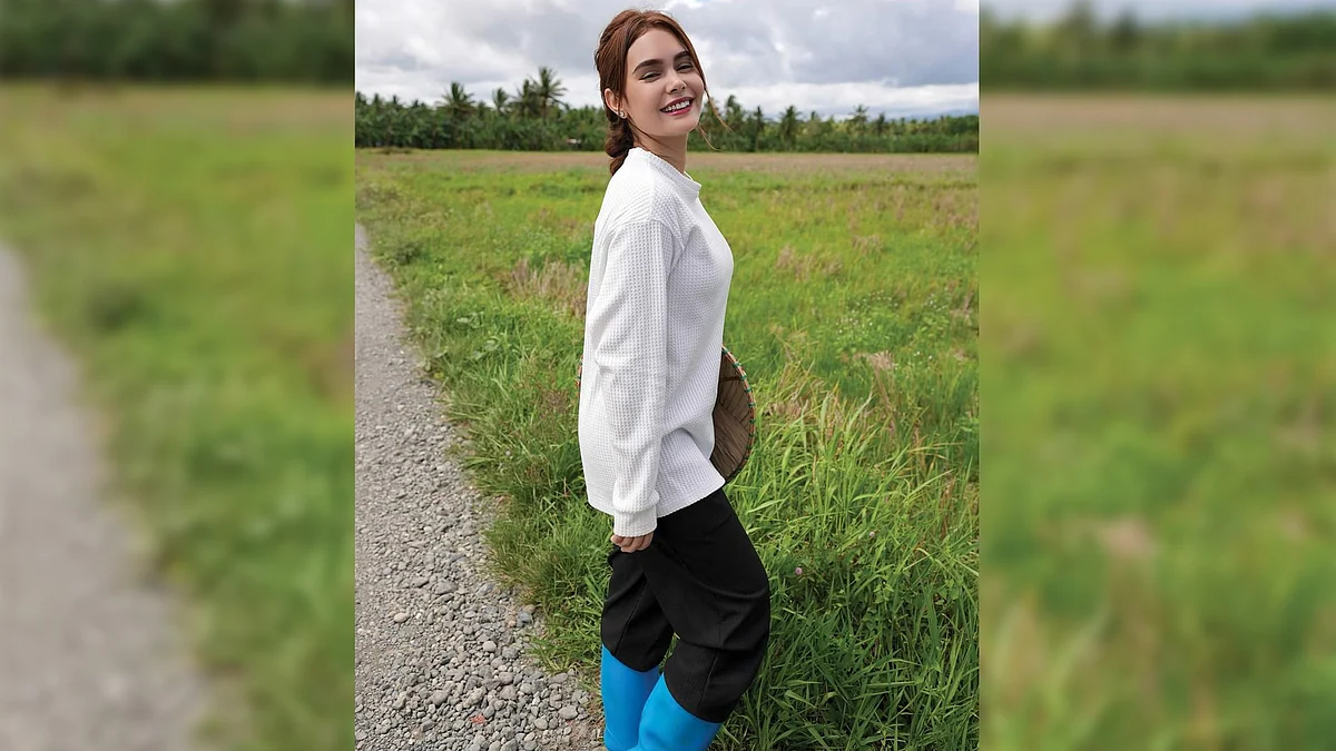 Ivana Alawi namigay ng P2 milyon sa ina Ivana Alawi namigay ng P2 milyon sa ina