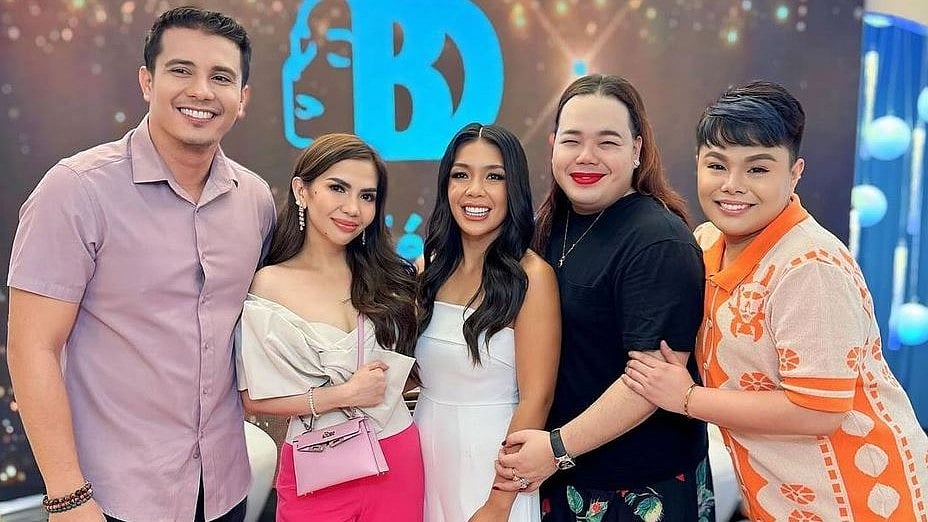 Internet sensation gets endorsement deal