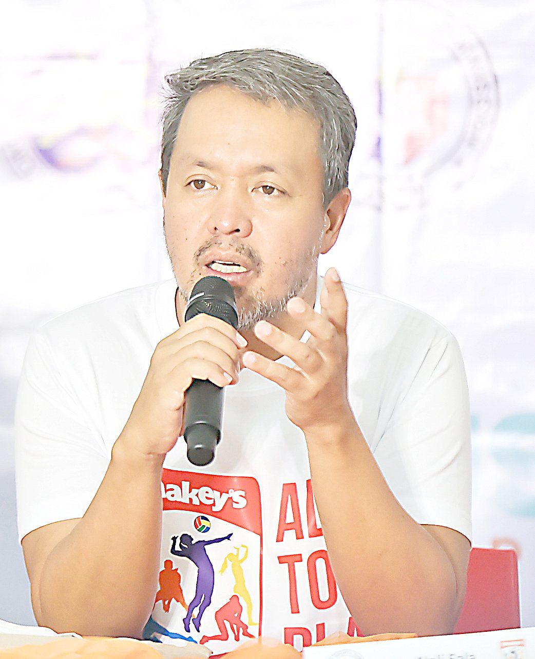 THE GOOD DOCTOR - Laurel helps find cure for Phl volleyball