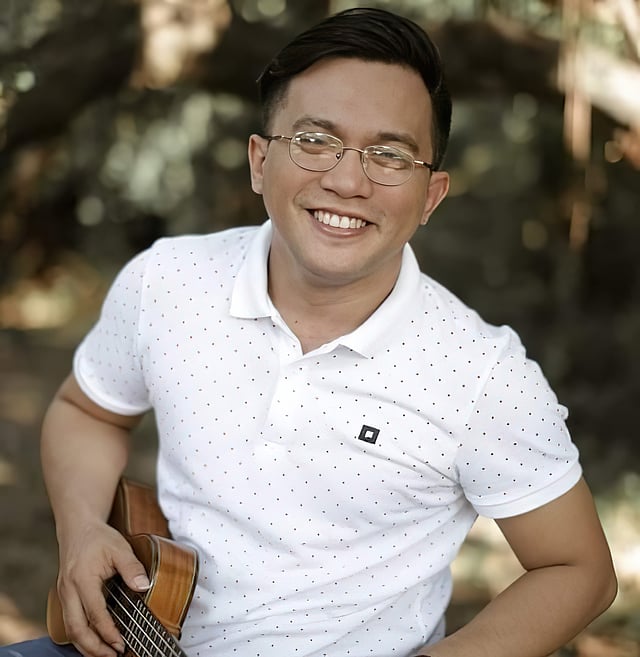 Did composer Lolito Go take a swipe at SB19’s handlers?