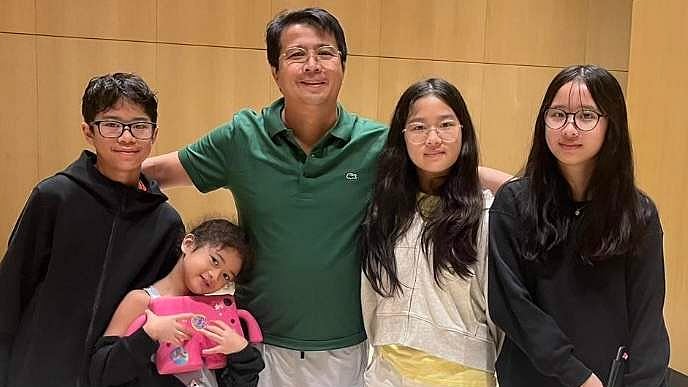 Hurdling hardship, grief motivate single dad