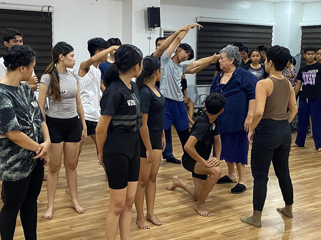CCP and National Artist Agnes Locsin promote the Neo-Ethnic dance style