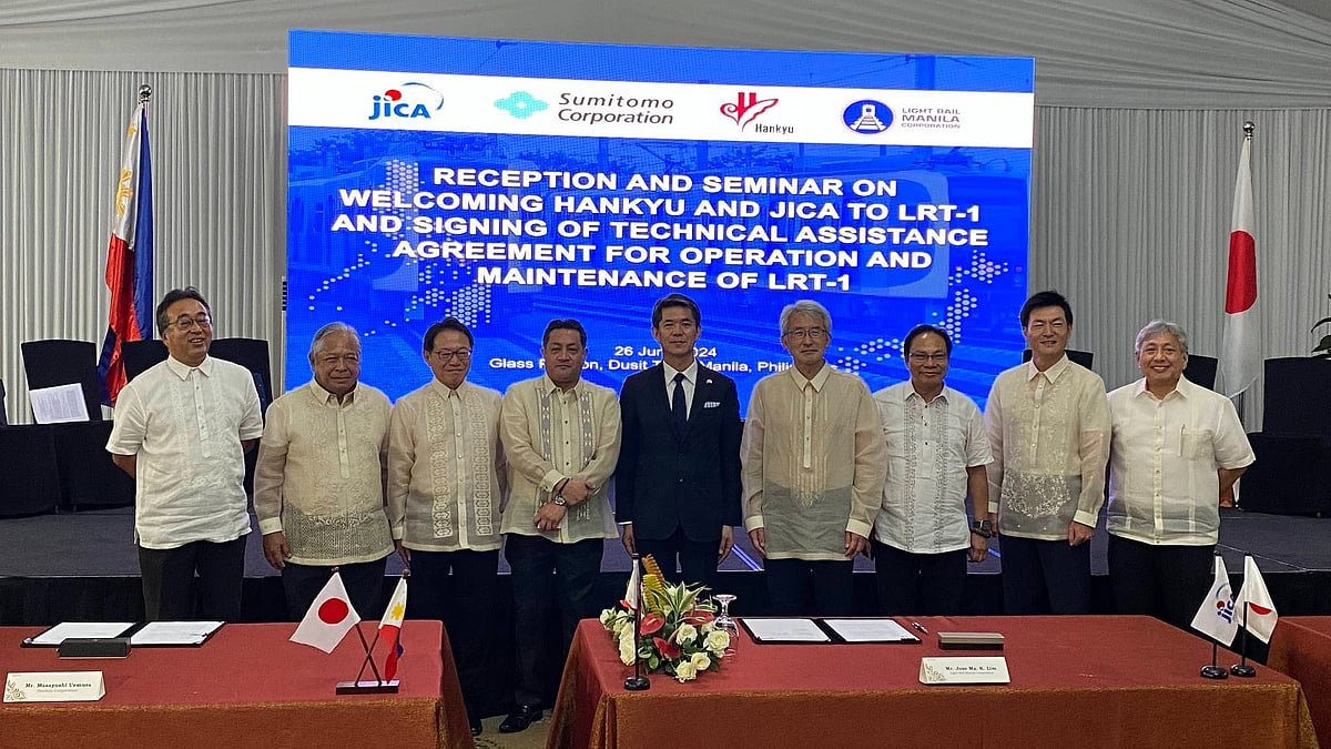 JICA, Hankyu Railway commemorate investment in LRT-1