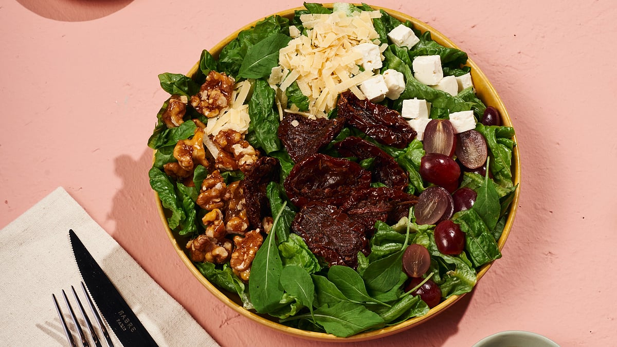 GUESS WHO? IT’S YASOU!