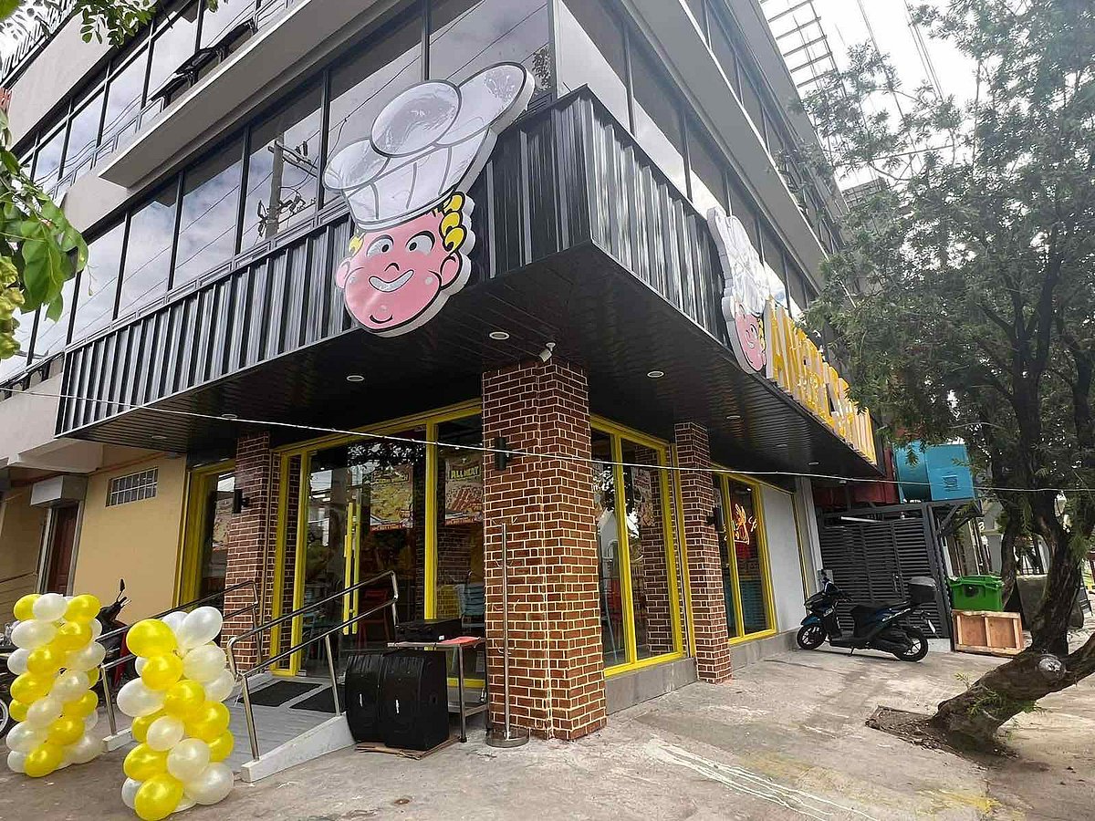 Angel's Pizza opens new branch in Binangonan, Rizal