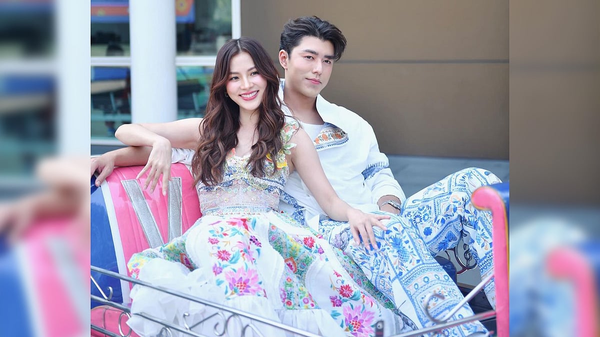 Mario Maurer And Baifern Pimchanok Wallpaper