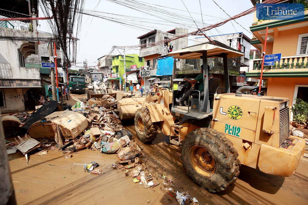 AFP members donate meal allowance for typhoon victims