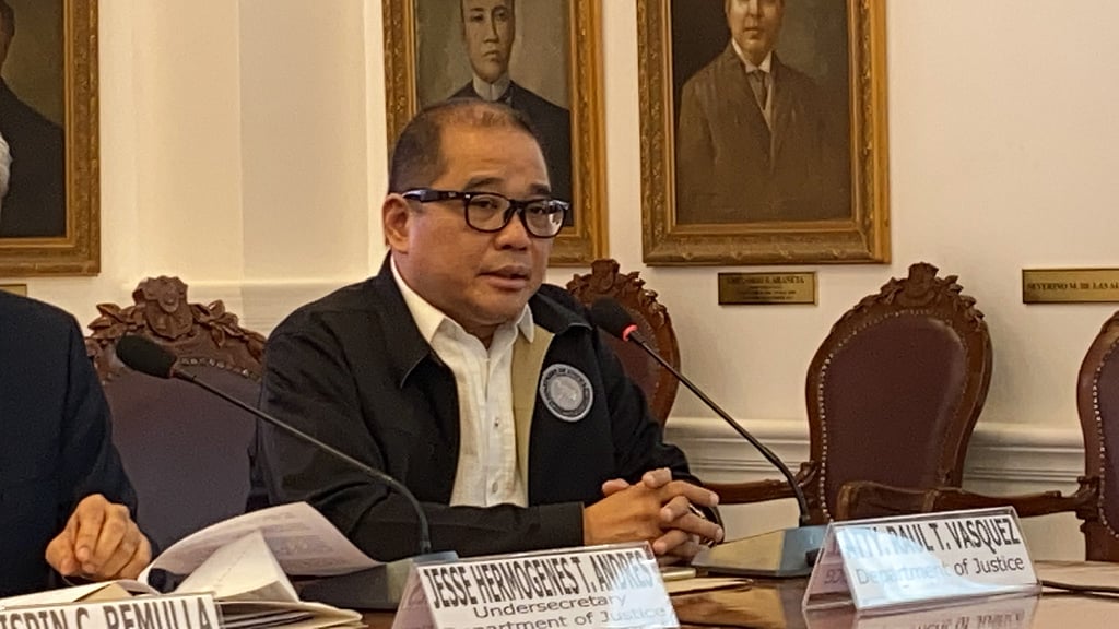 DoJ: POGO ban covers eco zones