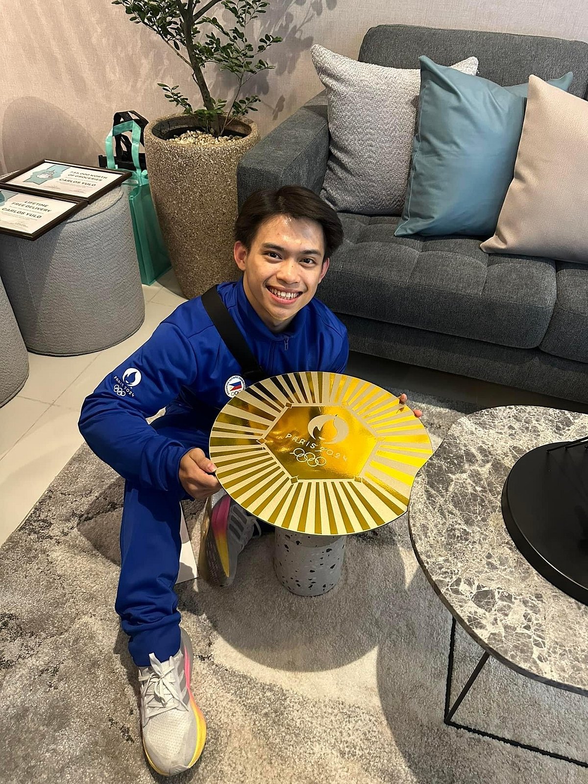 CALOY COMES HOME: Yulo eyes quiet life after life-changing victory