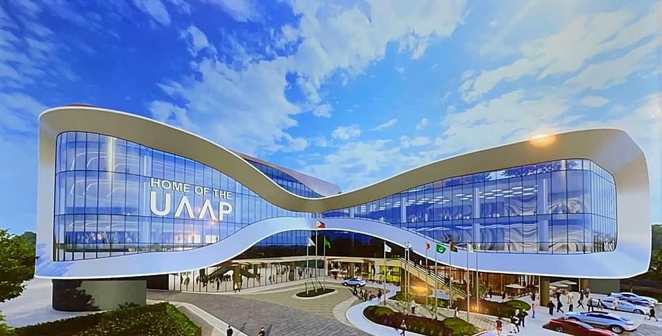 FUTURE LOOKS BRIGHT: Akari lights up ‘Home of the UAAP’