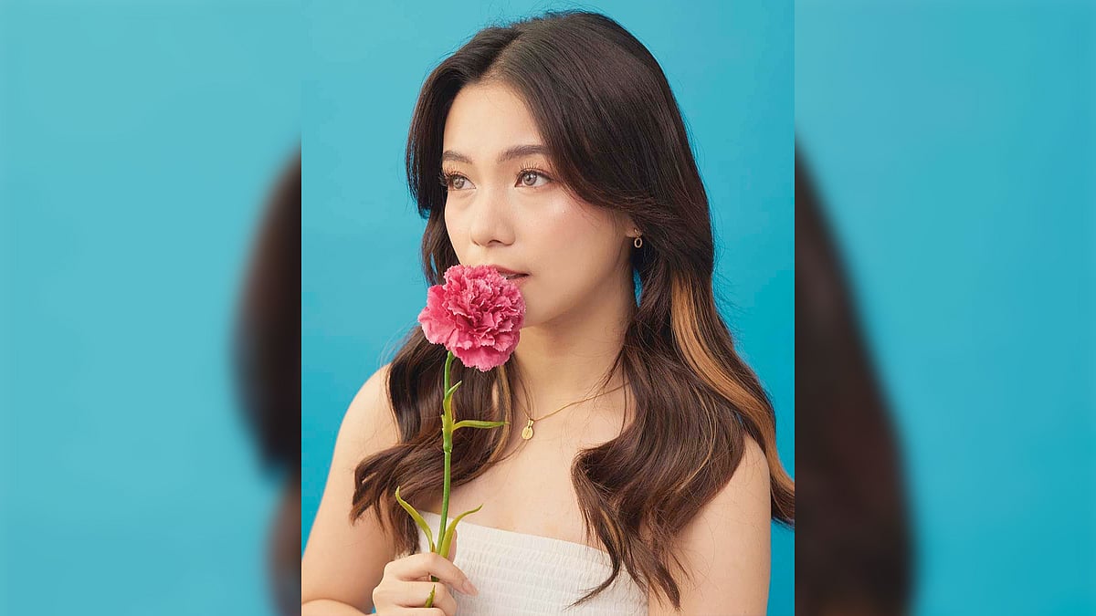 Mitzi Josh bilib kay Julie Anne San Jose