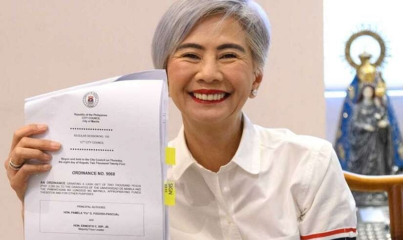 PLM, UdM graduates receive bonus