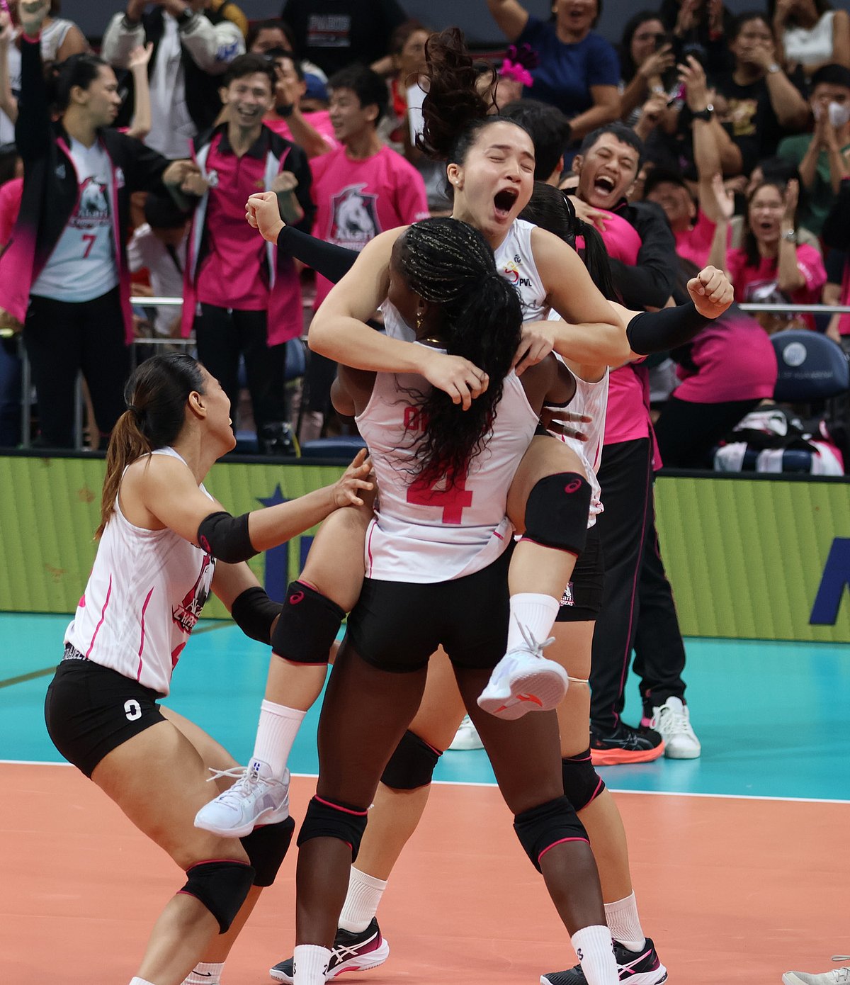 CHARGING AHEAD: Akari enters breakthrough final