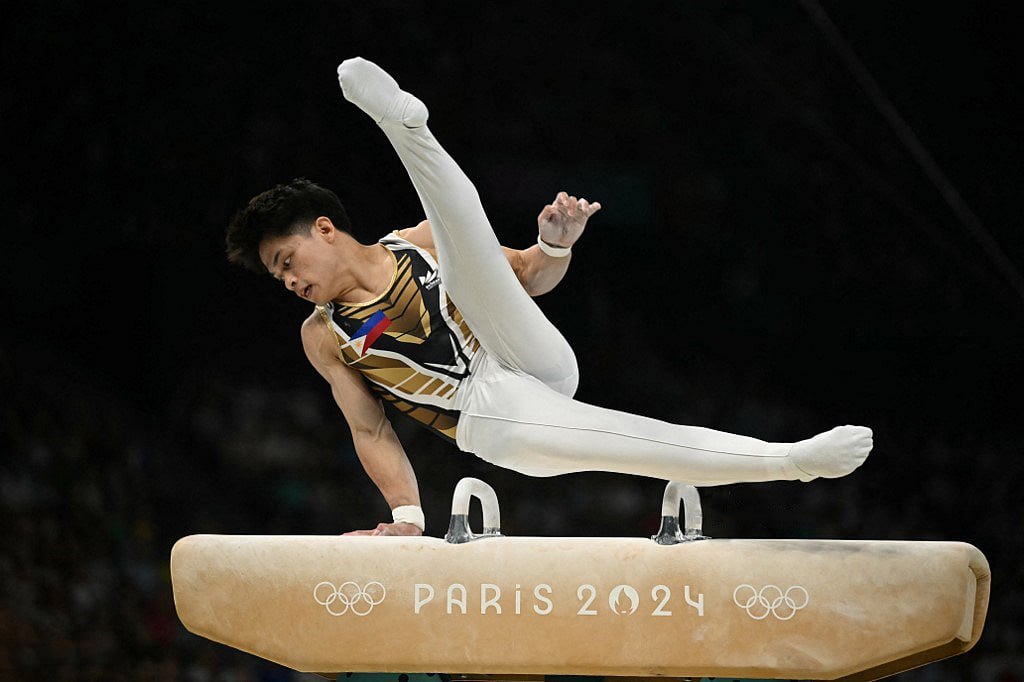 Carlos Yulo's gold medal prizes and awards...so far