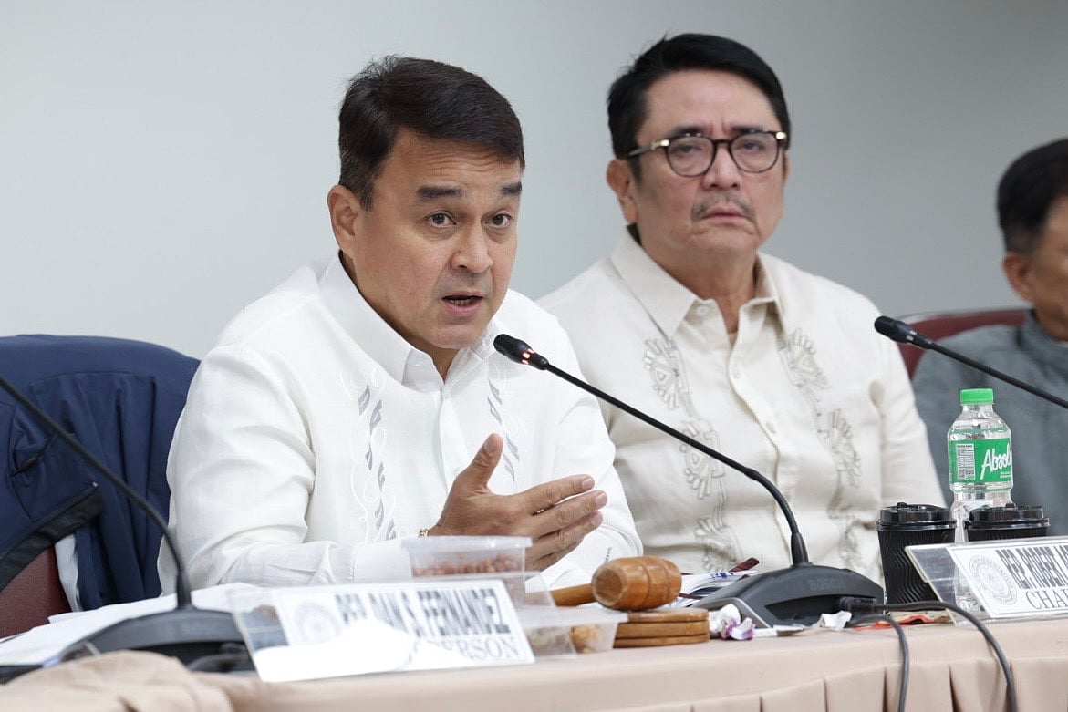 Solons mulls amending law to force Google, Meta to secure franchises