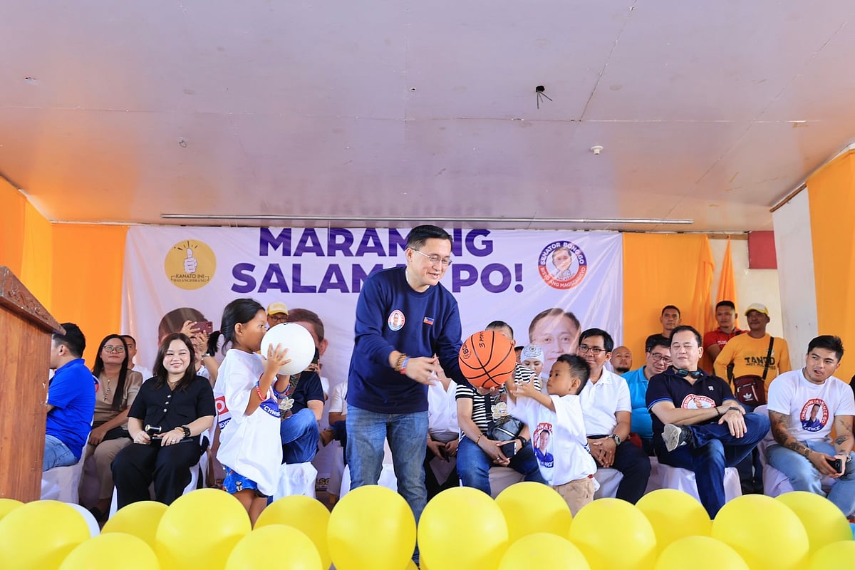 Bong Go spearheads Manay, Davao Oriental relief efforts