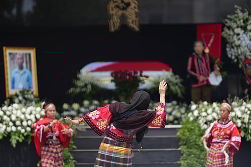 Last rites for a chanter of Panay Bukidnon stories