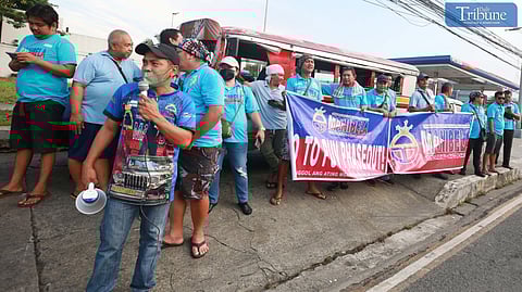 Manibela stands up: protest against PUV modernization