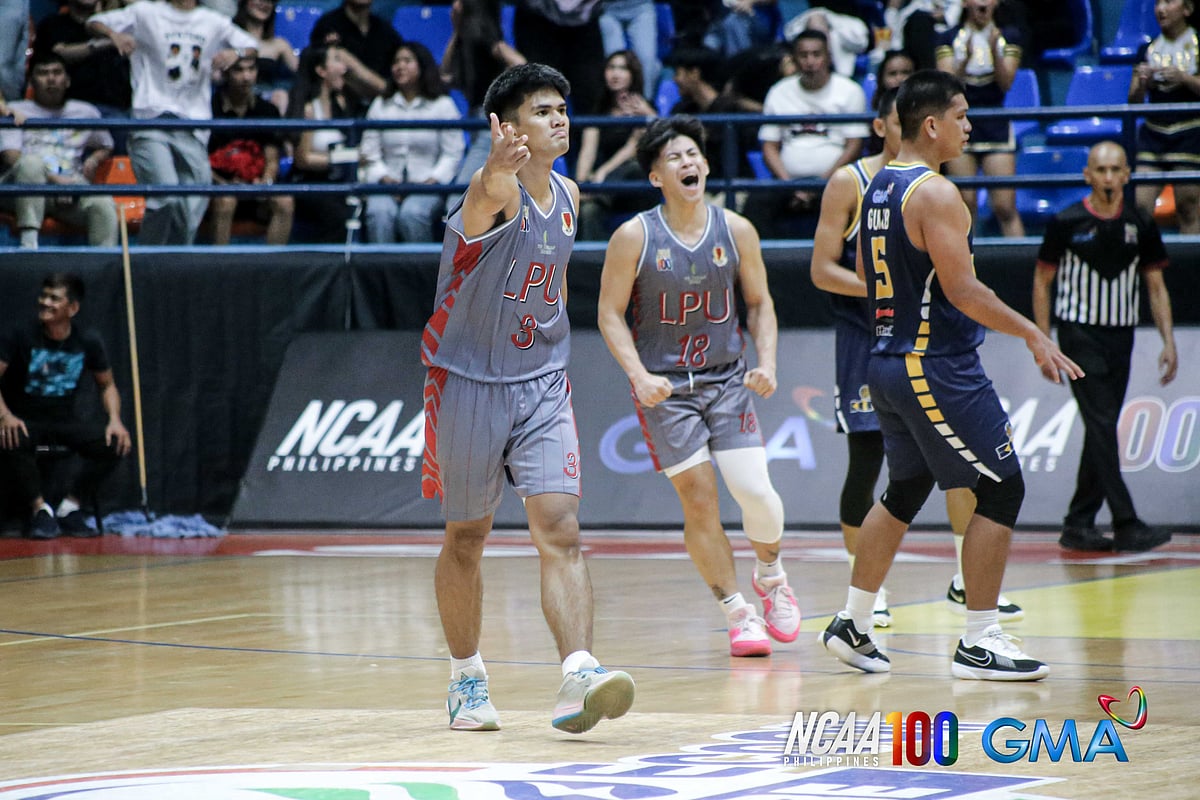 Barba tops NCAA scoring list