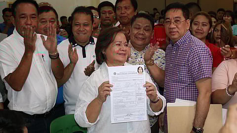 Pinedas in reversal of poll posts