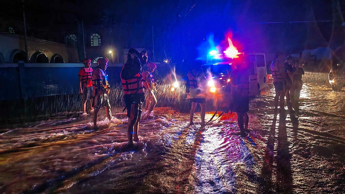 'Worst flooding in 30 years': Residents seek help as 'Kristine ...