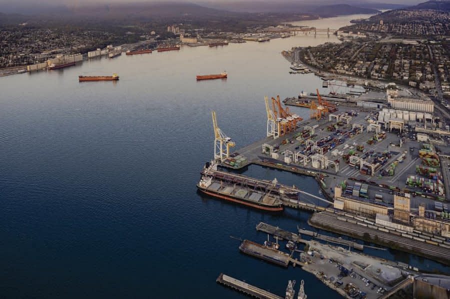 Canada orders end to dock labor disruptions on two coasts
