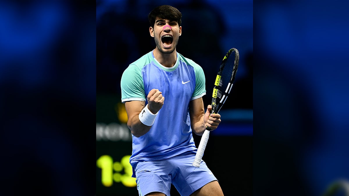 Alcaraz off to flying start