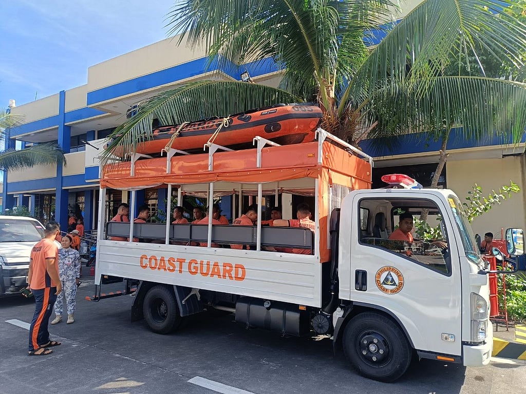 Coast Guard Bicol prepares for 'Pepito' with high morale