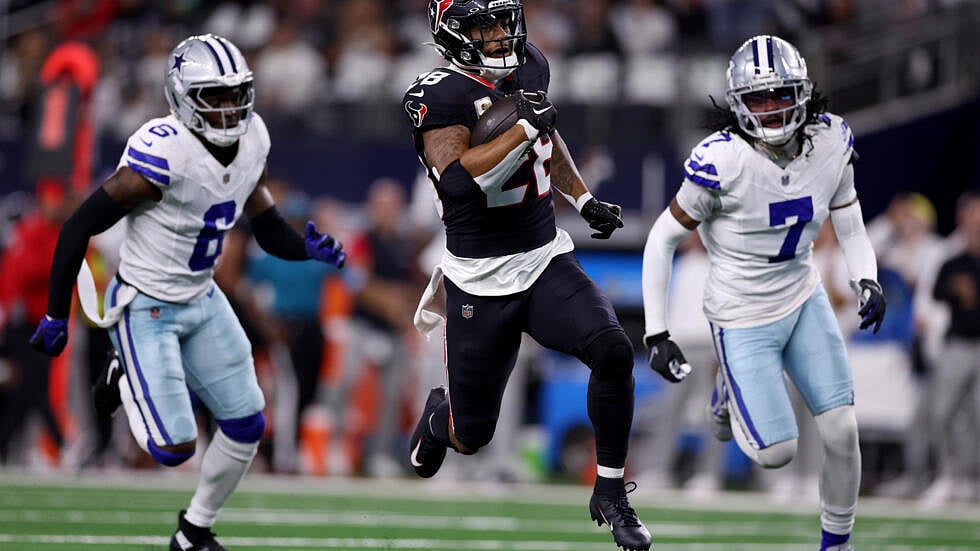 Hot Texans rip Cowboys