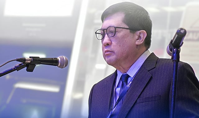 BI Chief Urges POGO Workers to Meet Year-End Departure Deadline