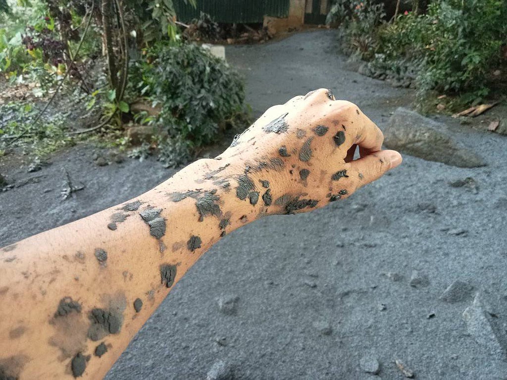 Kanlaon under Alert Level 3 after explosive eruption