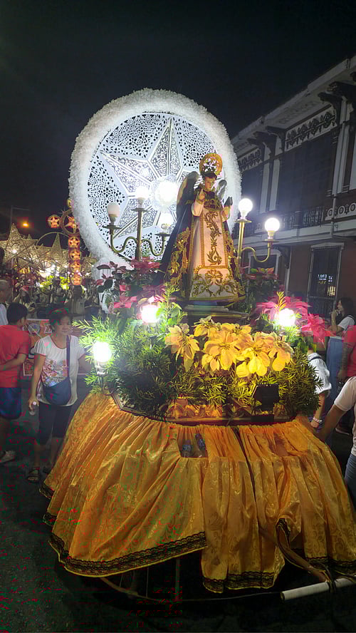 Angeles City Shines with Christmas Lanterns and 'Lubenas' Festivities