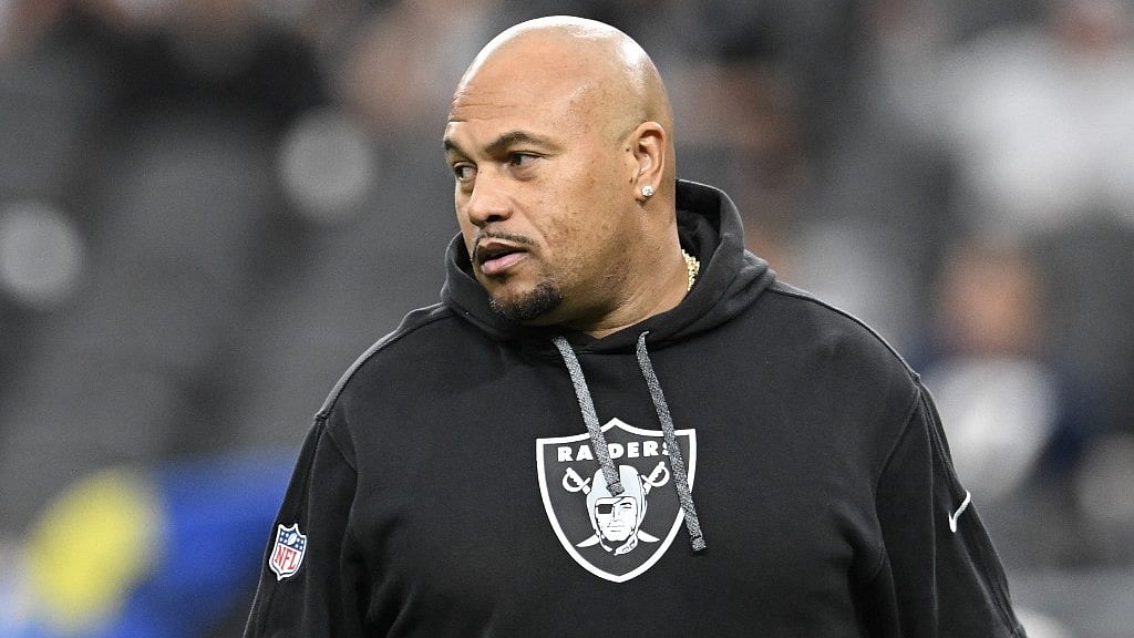 Las Vegas Raiders Fire Head Coach Antonio Pierce After 4-13 Season