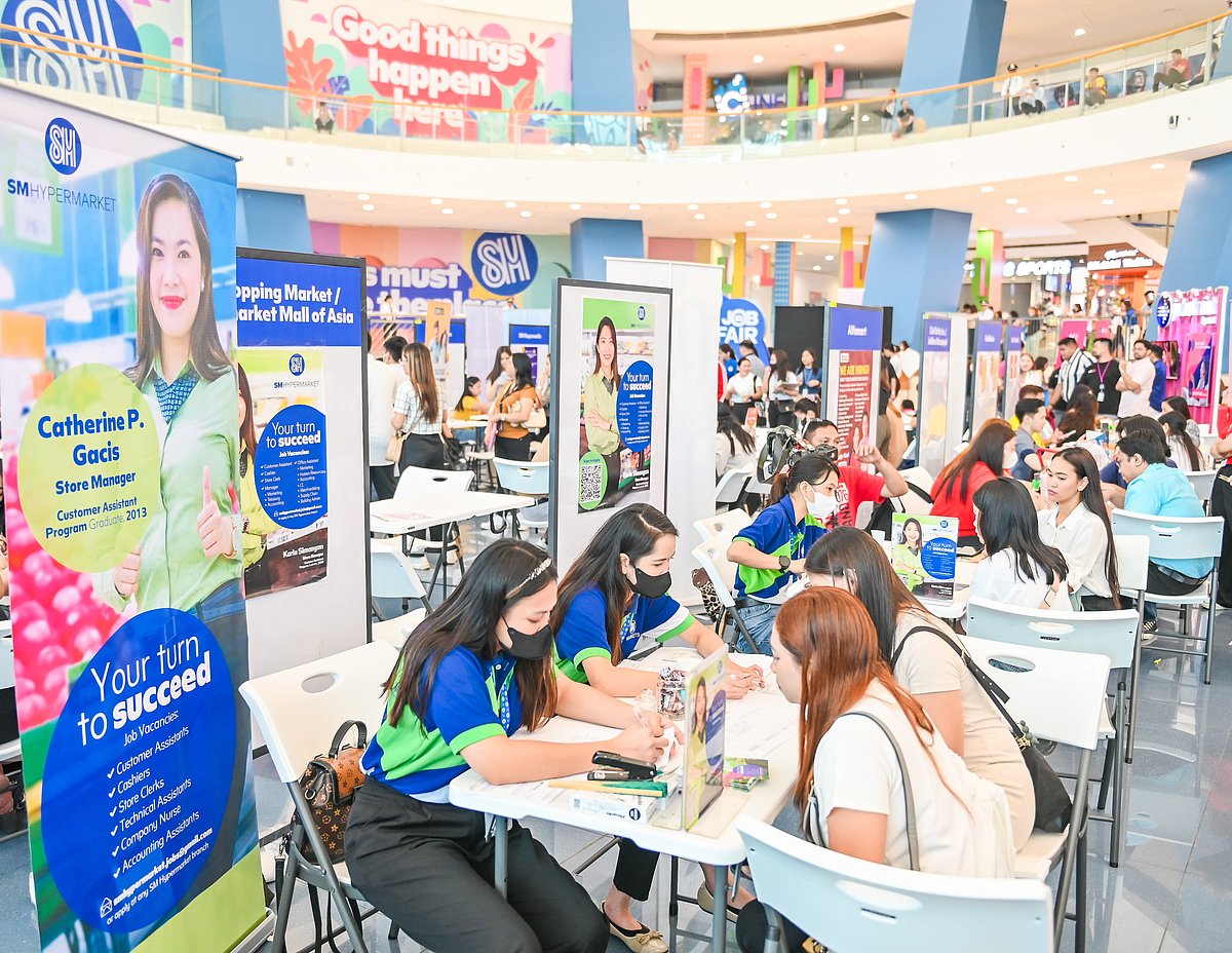 Career Con 2025: Jobstreet by SEEK Brings Top Employers to SMX ...