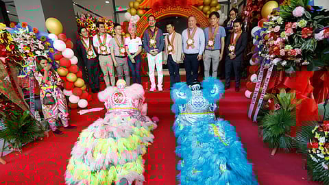 BYD Opens New EV Dealership in Chinatown, Manila | Sustainable Mobility ...