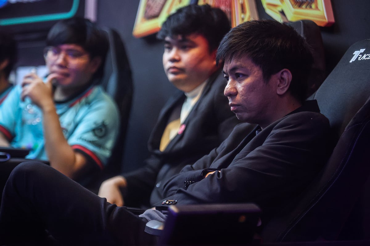 Twisted Minds Coach BON CHAN Hopes Win Over AP Bren Marks Turnaround in ...
