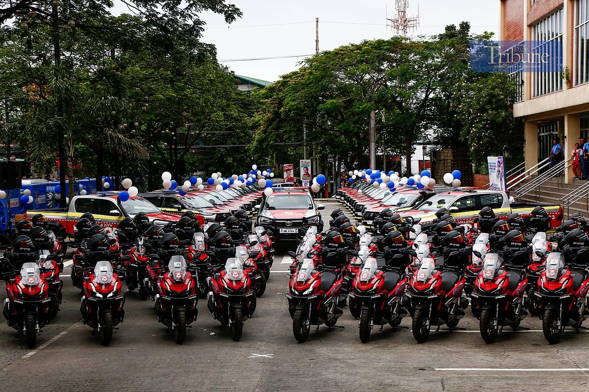 Valenzuela City police get new vehicles