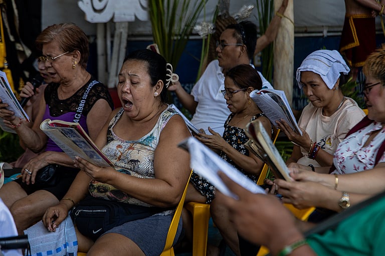 'Pabasa': a Filipino Catholic tradition