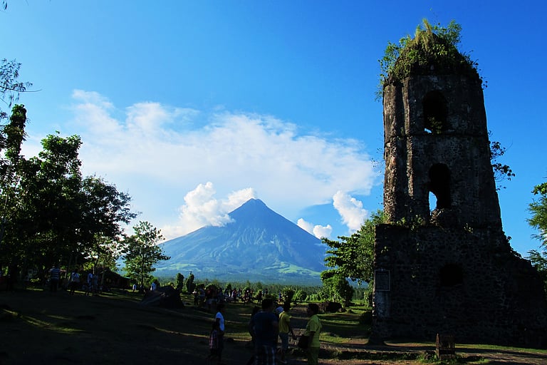 Lights off and UNESCO World Heritage nomination on for Mount Mayon