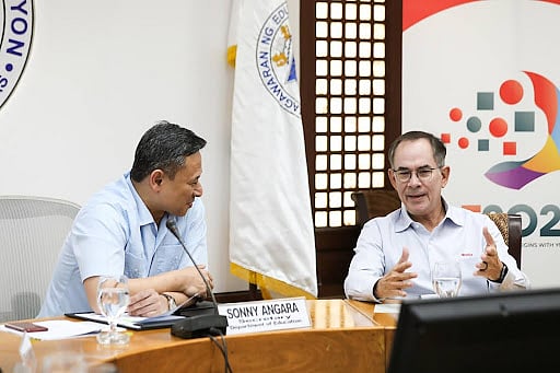 300 off-grid schools to be powered under Aboitiz-DepEd initiative