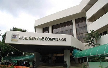 Groups slam CSC memo banning gov’t employees from liking political ...