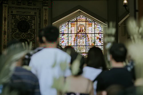 A Holy Week Showdown: Caridad vs. Sharon – Filipino Traditions in Contrast